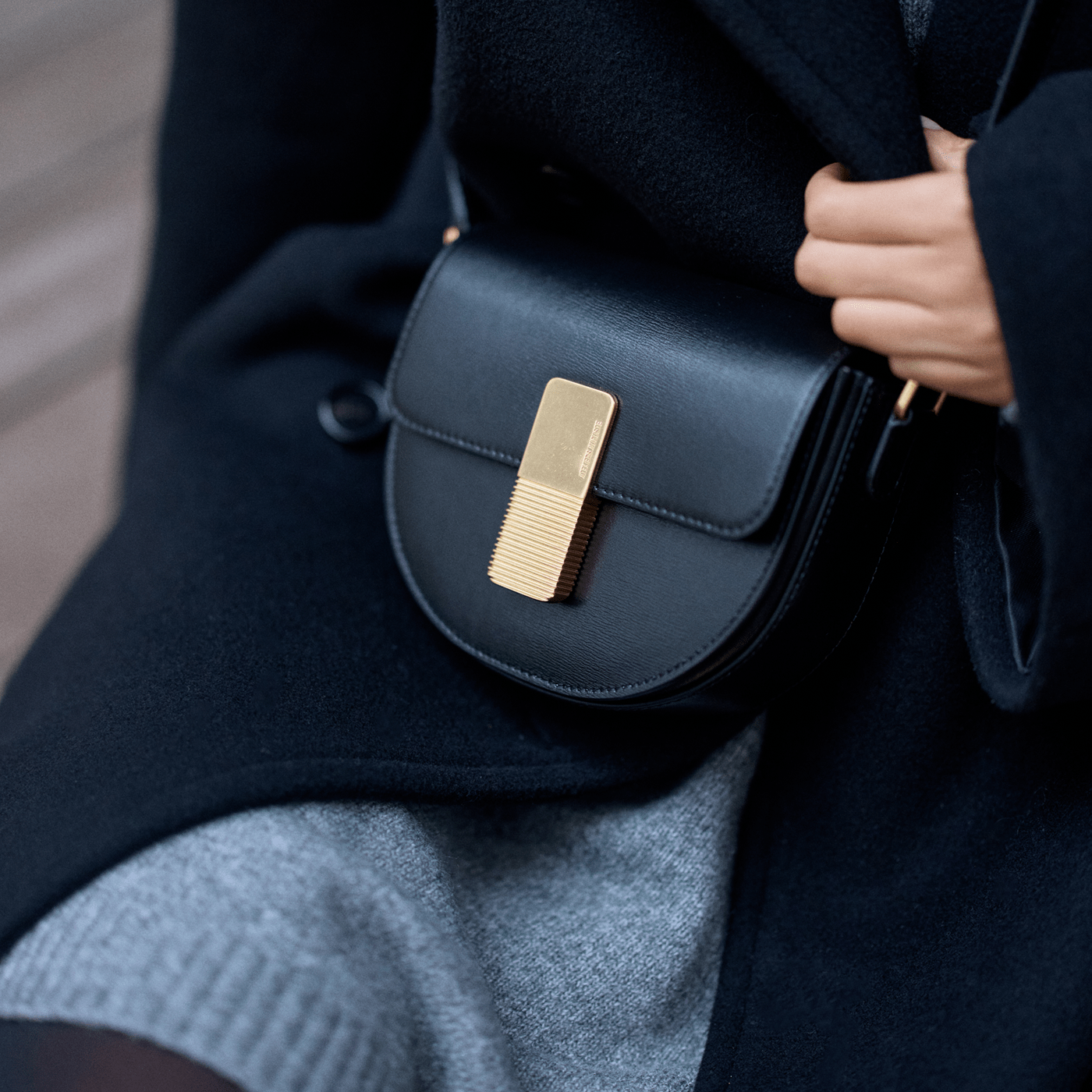 Mini Sully Gold Edition - Black Box Leather – Ateliers Auguste